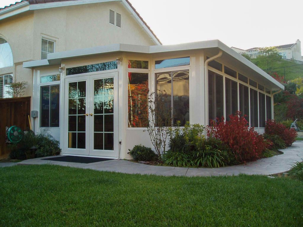 SUNROOMS & ENCLOSURES - Skyline Sunrooms & Patio Covers